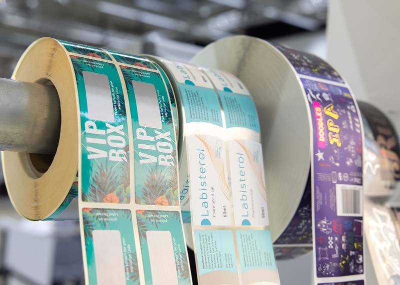 Revista Packaging - Hinojosa compra Graphicsleader