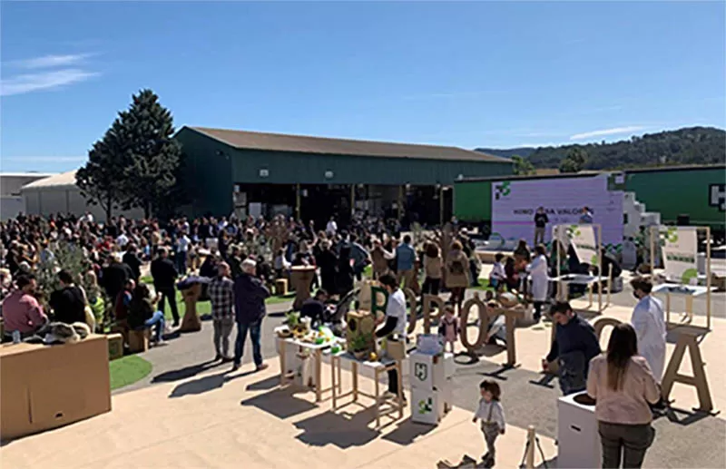 Packaging - Graphicsleader celebrou 75 anos do Hinojosa Packaging Group